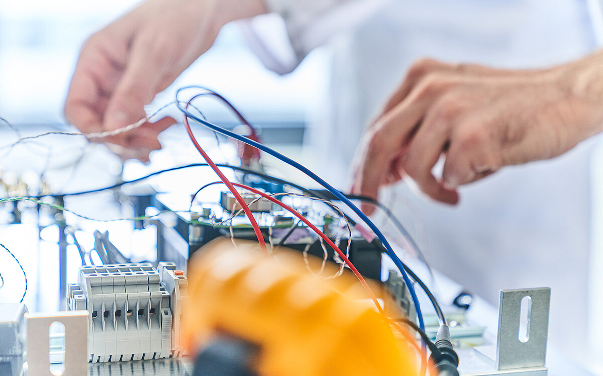 Control units & power electronics for new technologies | Silver Atena